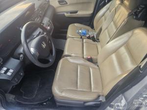 Pelēks Honda FR-V 2006 Jonava, ar dzinēja tilpumu 2.20 L un nobraukumu 350 tūkst. km par 1650 €, foto 13 vietnē AUTOMOTO.COM.LV
