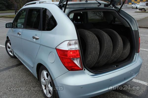 Pelēks Honda FR-V 2007 Tartu, ar dzinēja tilpumu 1.80 L un nobraukumu 290 tūkst. km par 1499 €, foto 11 vietnē AUTOMOTO.COM.LV
