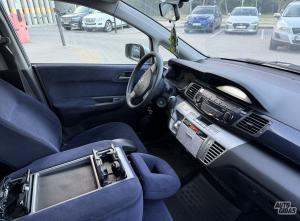 Pelēks Honda FR-V 2007 Viļņa, ar dzinēja tilpumu 2.20 L un nobraukumu 222 tūkst. km par 1350 €, foto 14 vietnē AUTOMOTO.COM.LV
