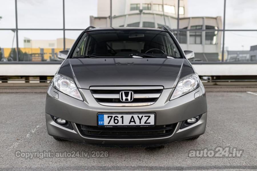 Grey Honda FR-V 2007 in Tallinn, with an engine capacity of 1.80 L and mileage of 180 thousand km for 3399 €, photo 3 on AUTOMOTO.COM.LV