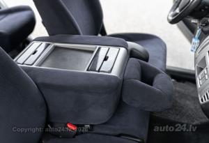 Grey Honda FR-V 2007 in Tallinn, with an engine capacity of 1.80 L and mileage of 180 thousand km for 3399 €, photo 20 on AUTOMOTO.COM.LV