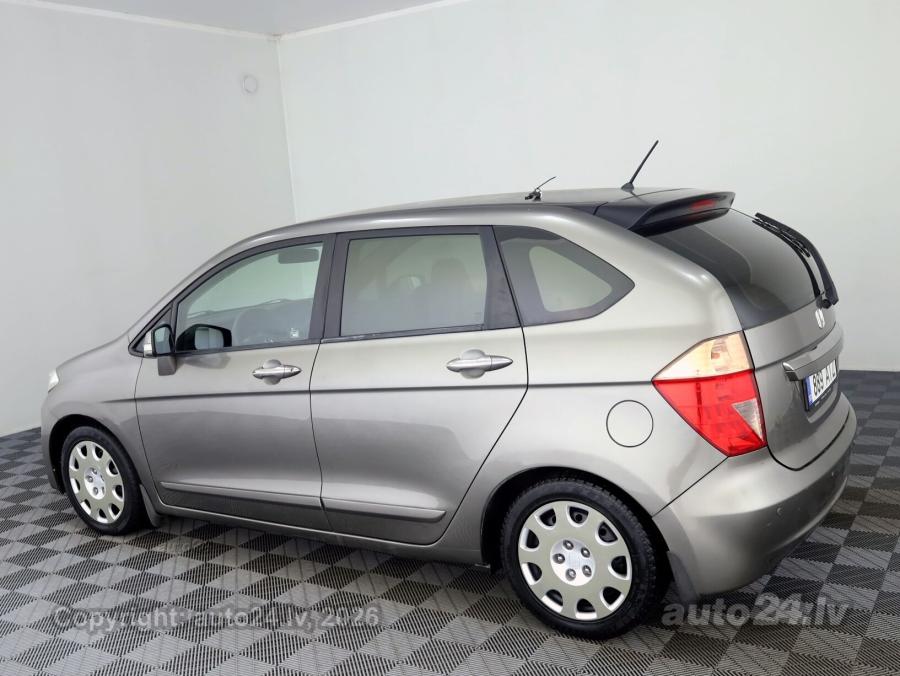 Pelēks Honda FR-V 2007 Tallina, ar dzinēja tilpumu 1.80 L un nobraukumu 145 tūkst. km par 1499 €, foto 5 vietnē AUTOMOTO.COM.LV