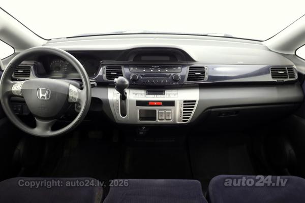 Grey Honda FR-V 2007 in Tallinn, with an engine capacity of 1.80 L and mileage of 145 thousand km for 1499 €, photo 5 on AUTOMOTO.COM.LV