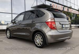Grey Honda FR-V 2007 in Tallinn, with an engine capacity of 1.80 L and mileage of 145 thousand km for 3999 €, photo 5 on AUTOMOTO.COM.LV