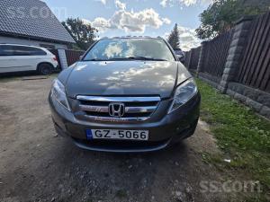 Grey Honda FR-V 2007 in Jelgava, with an engine capacity of 1.80 L and mileage of 254 thousand km for 980 €, photo 4 on AUTOMOTO.COM.LV