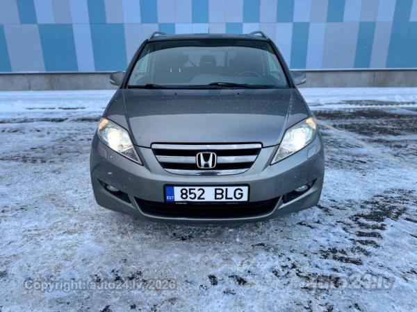 Grey Honda FR-V 2008 in Tallinn, with an engine capacity of 1.80 L and mileage of 245 thousand km for 1199 €, photo 4 on AUTOMOTO.COM.LV