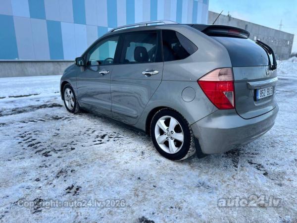 Grey Honda FR-V 2008 in Tallinn, with an engine capacity of 1.80 L and mileage of 245 thousand km for 1199 €, photo 7 on AUTOMOTO.COM.LV