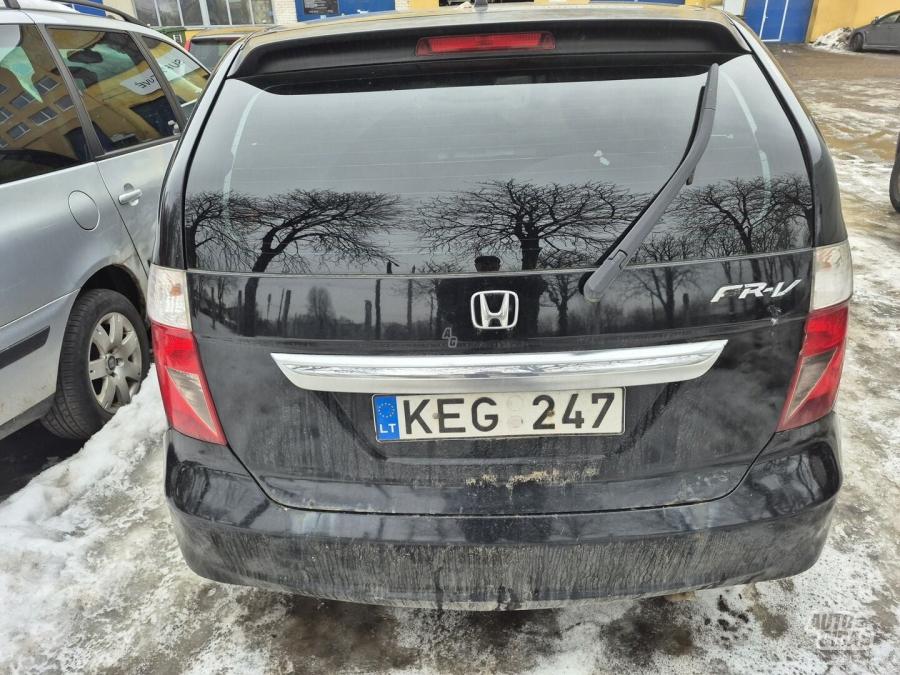 Honda FR-V 2006 Viļņa, ar dzinēja tilpumu 2.20 L un nobraukumu 400 tūkst. km par 399 €, foto 5 vietnē AUTOMOTO.COM.LV