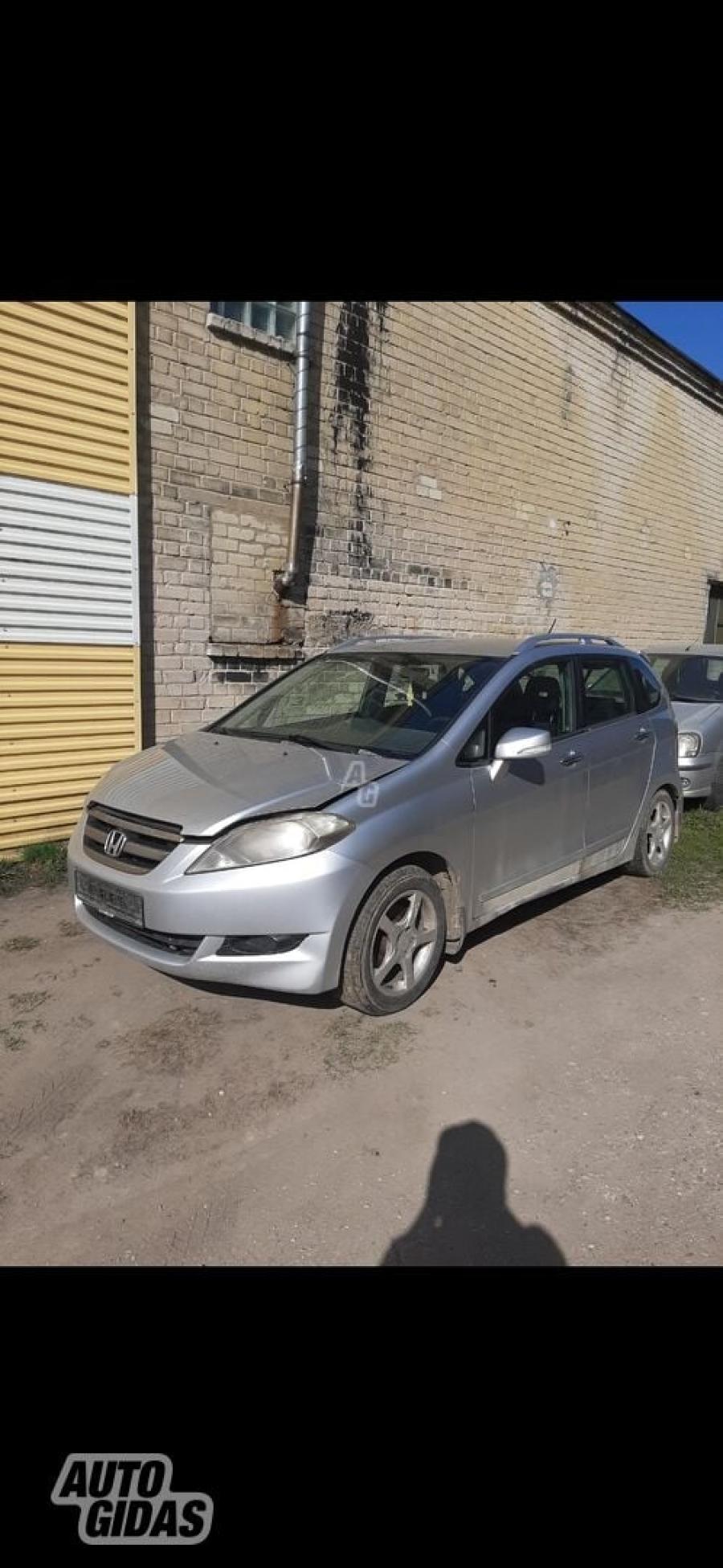 Honda FR-V 2007 Kauņa, ar dzinēja tilpumu 2.20 L un nobraukumu 300 tūkst. km par 400 €, foto 5 vietnē AUTOMOTO.COM.LV