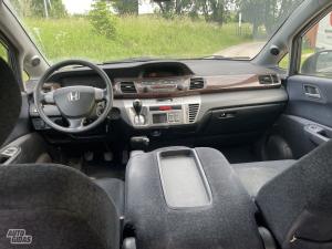 Honda FR-V 2005 in Vilnius, with an engine capacity of 2.20 L and mileage of 39 thousand km for 650 €, photo 7 on AUTOMOTO.COM.LV