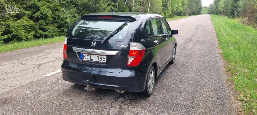 Honda FR-V 2006 Kupiškis, ar dzinēja tilpumu 2.00 L un nobraukumu 265 tūkst. km par 1300 €, foto 4 vietnē AUTOMOTO.COM.LV