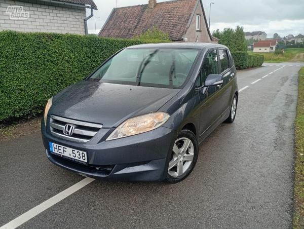 Honda FR-V 2006 in Telschi, with an engine capacity of 2.20 L and mileage of 250 thousand km for 500 €, photo 1 on AUTOMOTO.COM.LV