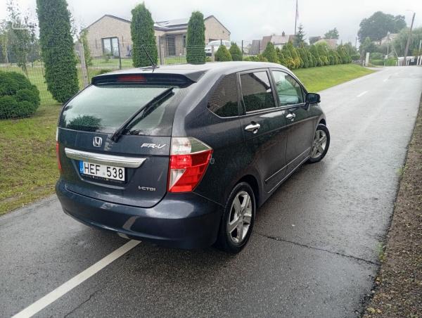 Honda FR-V 2006 in Telschi, with an engine capacity of 2.20 L and mileage of 250 thousand km for 500 €, photo 2 on AUTOMOTO.COM.LV