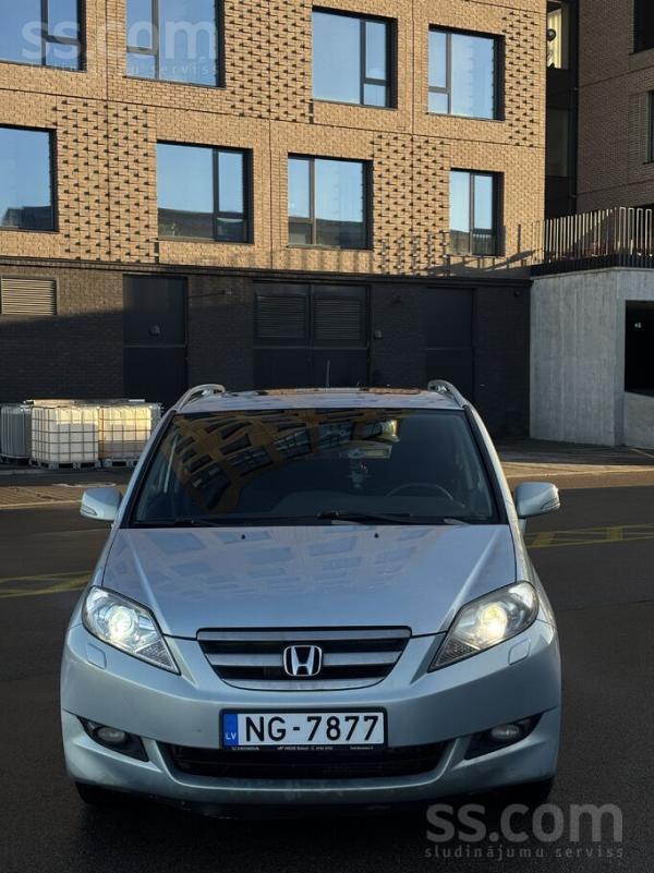 Honda FR-V 2007 in Riga, with an engine capacity of 1.80 L and mileage of 233 thousand km for 1900 €, photo 9 on AUTOMOTO.COM.LV
