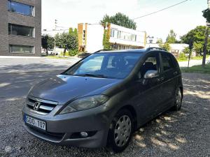 Honda FR-V 2008 in Vilnius, with an engine capacity of 1.80 L and mileage of 250 thousand km for 1000 €, photo 5 on AUTOMOTO.COM.LV