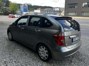 Honda FR-V 2008 in Vilnius, with an engine capacity of 1.80 L and mileage of 250 thousand km for 1000 €, photo 6 on AUTOMOTO.COM.LV