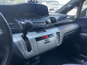 Honda FR-V 2008 in Vilnius, with an engine capacity of 1.80 L and mileage of 250 thousand km for 1000 €, photo 8 on AUTOMOTO.COM.LV