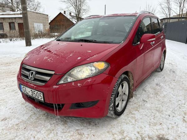 Red Honda FR-V 2007 in Daugavpils, with an engine capacity of 1.80 L and mileage of 233 thousand km for 909 €, photo 2 on AUTOMOTO.COM.LV