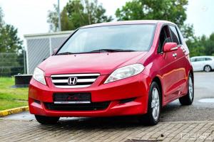 Sarkans Honda FR-V 2005 Kretinga, ar dzinēja tilpumu 2.20 L un nobraukumu 233 tūkst. km par 2650 €, foto  vietnē AUTOMOTO.COM.LV