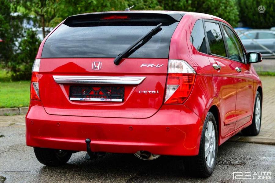Red Honda FR-V 2005 in Kretinga, with an engine capacity of 2.20 L and mileage of 233 thousand km for 2650 €, photo 4 on AUTOMOTO.COM.LV