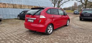 Red Honda FR-V 2006 in Valmiera, with an engine capacity of 2.00 L and mileage of 252 thousand km for 1650 €, photo 3 on AUTOMOTO.COM.LV