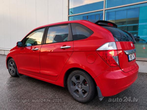 Sarkans Honda FR-V 2005 Tartu, ar dzinēja tilpumu 1.70 L un nobraukumu 240 tūkst. km par 1250 €, foto 4 vietnē AUTOMOTO.COM.LV