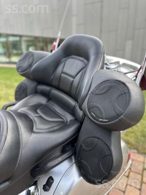 Хонда GL 1800 2006 в Рига, объемом двигателя 1.80 л и пробегом 0 тыс. км за 9000 €, фото 7 на AUTOMOTO.COM.LV