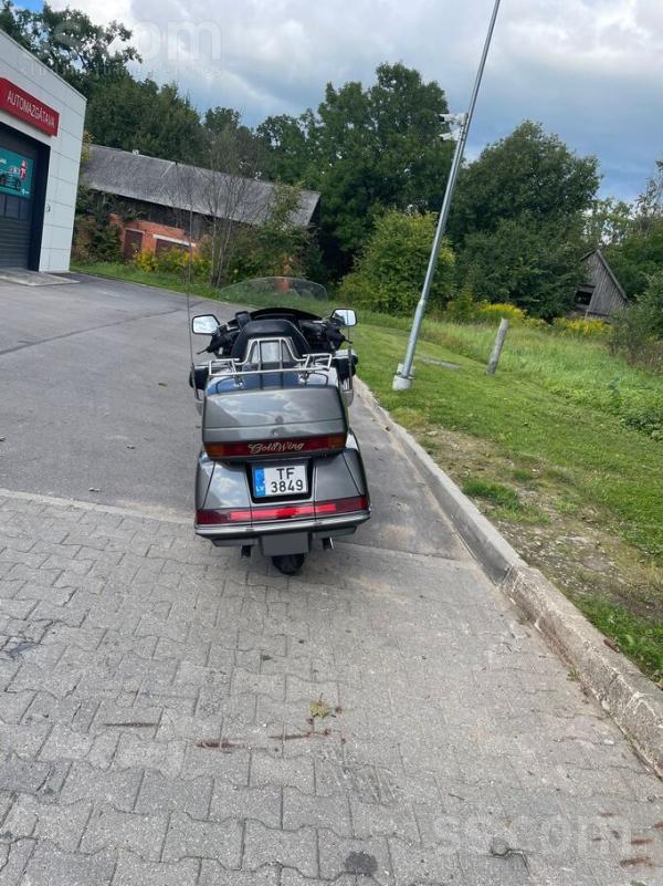 Honda Gold wing 1988 Rīga, ar dzinēja tilpumu 1.50 L un nobraukumu 0 tūkst. km par 6200 €, foto 3 vietnē AUTOMOTO.COM.LV