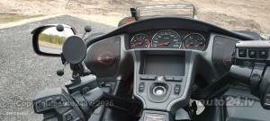 Красный Хонда Gold wing 2007 в Выру, объемом двигателя 1.83 л и пробегом 138 тыс. км за 9100 €, фото 5 на AUTOMOTO.COM.LV