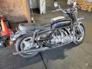 Black Honda Goldwing 1978 in Kaunas, with an engine capacity of 1.10 L and mileage of 33 thousand km for 3875 €, photo 5 on AUTOMOTO.COM.LV