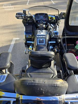 Melns Honda Goldwing 1998 Mažeikiai, ar dzinēja tilpumu 1.50 L un nobraukumu 70 tūkst. km par 11999 €, foto 11 vietnē AUTOMOTO.COM.LV