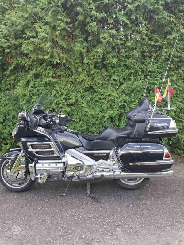 Honda Goldwing 2007 in Rokiskis on AUTOMOTO.COM.LV Black Honda Goldwing 2007 in Rokiskis, with an engine capacity of 1.80 L and mileage of 59 thousand km for 8500 €, photo 6 on AUTOMOTO.COM.LV