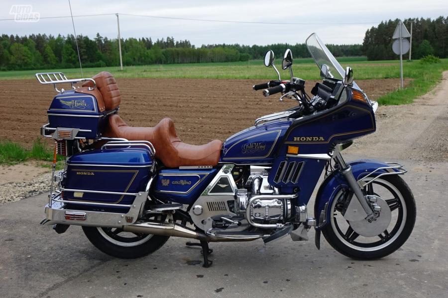 Zils Honda Goldwing 1981 Akmenė, ar dzinēja tilpumu 1.10 L un nobraukumu 110 tūkst. km par 2650 €, foto 5 vietnē AUTOMOTO.COM.LV