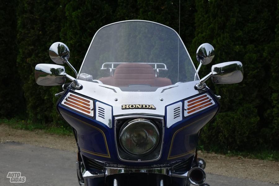 Zils Honda Goldwing 1981 Akmenė, ar dzinēja tilpumu 1.10 L un nobraukumu 110 tūkst. km par 2650 €, foto 8 vietnē AUTOMOTO.COM.LV
