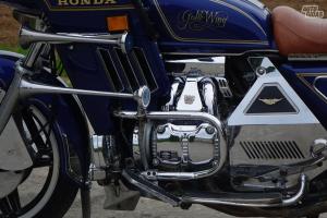 Zils Honda Goldwing 1981 Akmenė, ar dzinēja tilpumu 1.10 L un nobraukumu 110 tūkst. km par 2650 €, foto 13 vietnē AUTOMOTO.COM.LV