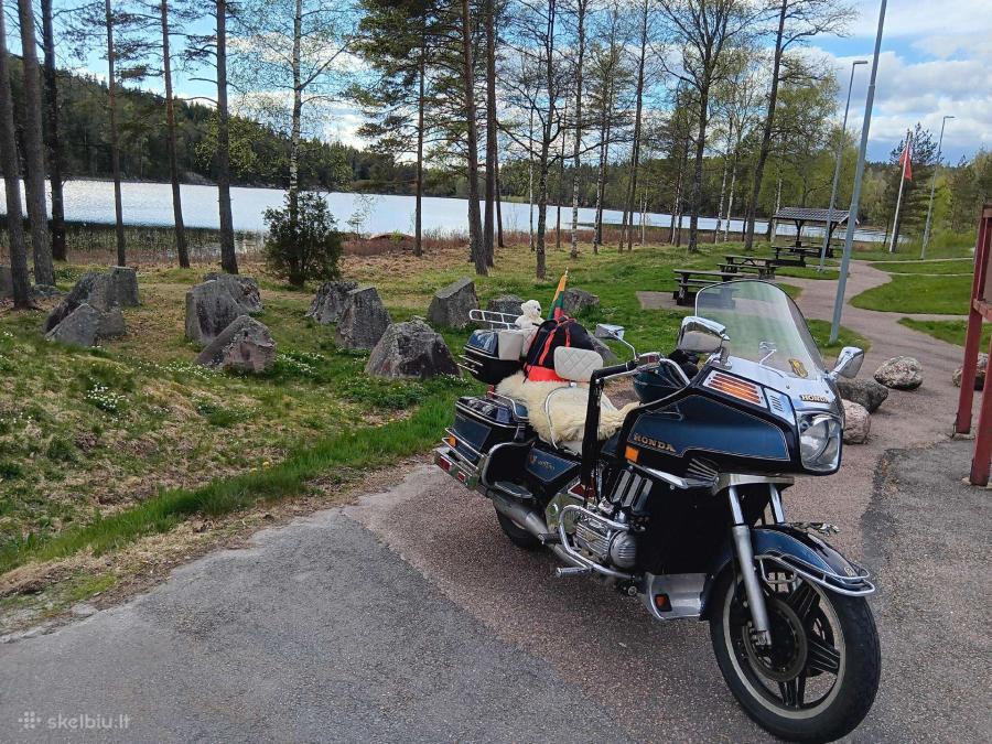 Синий Хонда Goldwing 1983 в Клайпеда, объемом двигателя 1.10 л и пробегом 90 тыс. км за 4500 €, фото 13 на AUTOMOTO.COM.LV