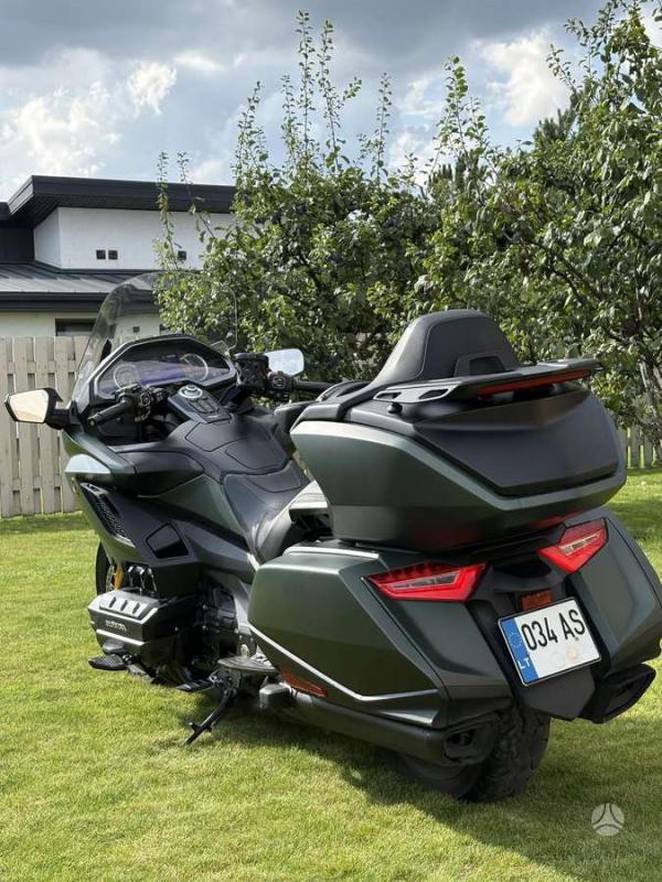 Зеленый Хонда Goldwing 2020 в Паневежис, объемом двигателя 1.80 л и пробегом 82 тыс. км за 19200 €, фото 10 на AUTOMOTO.COM.LV