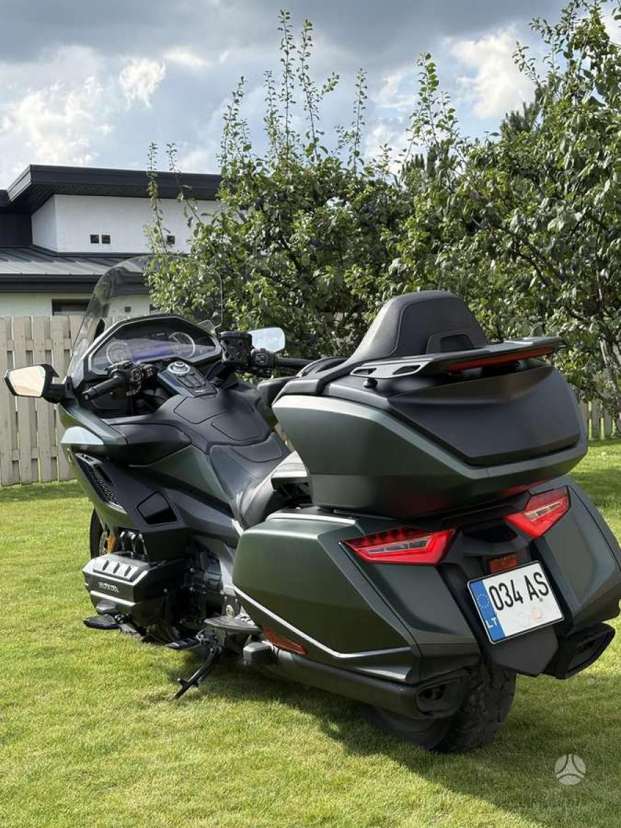 Зеленый Хонда Goldwing 2020 в Паневежис, объемом двигателя 1.80 л и пробегом 82 тыс. км за 19200 €, фото 10 на AUTOMOTO.COM.LV