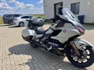 Grey Honda Goldwing 2019 in Alytus, with an engine capacity of 1.83 L and mileage of 41 thousand km for 19900 €, photo 6 on AUTOMOTO.COM.LV