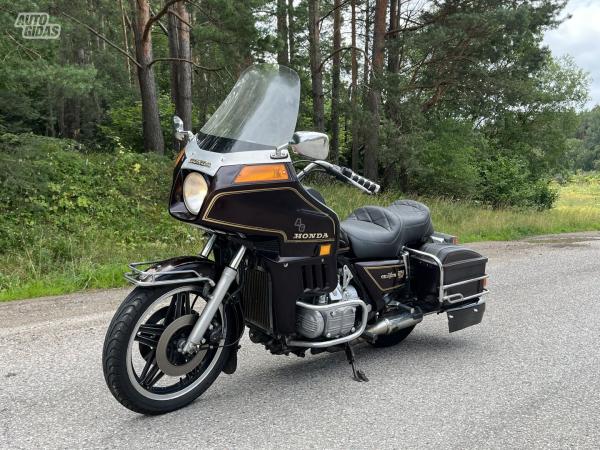 Honda Goldwing 1981 in Kaunas, with an engine capacity of 1.10 L and mileage of 0 thousand km for 1850 €, photo 6 on AUTOMOTO.COM.LV