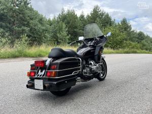 Honda Goldwing 1981 in Kaunas, with an engine capacity of 1.10 L and mileage of 0 thousand km for 1850 €, photo 8 on AUTOMOTO.COM.LV
