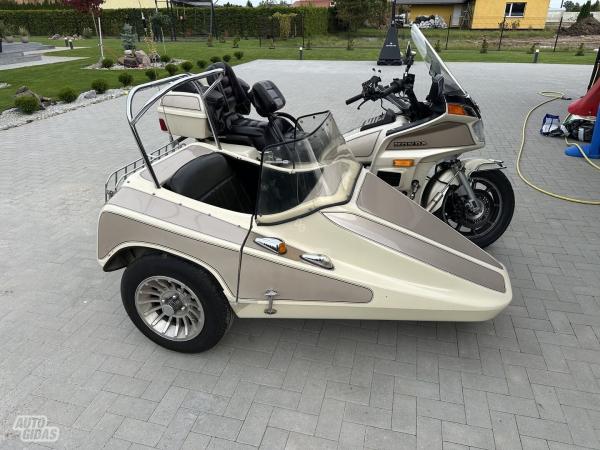 Honda Goldwing 1986 Kauņa, ar dzinēja tilpumu 1.20 L un nobraukumu 92 tūkst. km par 8000 €, foto 6 vietnē AUTOMOTO.COM.LV