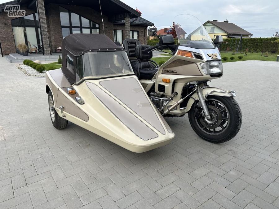 Honda Goldwing 1986 Kauņa, ar dzinēja tilpumu 1.20 L un nobraukumu 92 tūkst. km par 8000 €, foto 23 vietnē AUTOMOTO.COM.LV