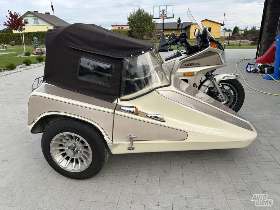 Honda Goldwing 1986 Kauņa, ar dzinēja tilpumu 1.20 L un nobraukumu 92 tūkst. km par 8000 €, foto 24 vietnē AUTOMOTO.COM.LV