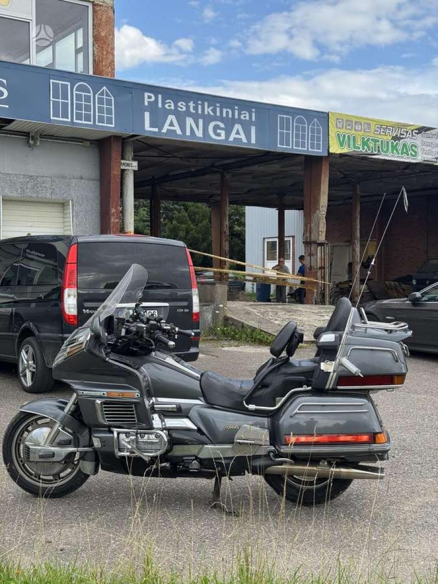 Honda Goldwing 1991 in Alytus, with an engine capacity of 1.52 L and mileage of 190 thousand km for 2600 €, photo 4 on AUTOMOTO.COM.LV