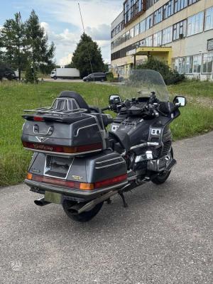 Honda Goldwing 1991 in Alytus, with an engine capacity of 1.52 L and mileage of 190 thousand km for 2600 €, photo 7 on AUTOMOTO.COM.LV