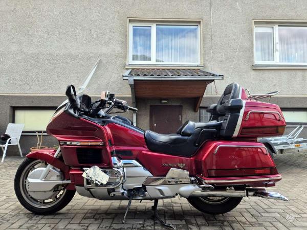 Honda Goldwing 1993 Prienai, ar dzinēja tilpumu 1.50 L un nobraukumu 74 tūkst. km par 4000 €, foto 6 vietnē AUTOMOTO.COM.LV