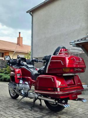 Honda Goldwing 1993 in Prienai, with an engine capacity of 1.50 L and mileage of 74 thousand km for 4000 €, photo 7 on AUTOMOTO.COM.LV
