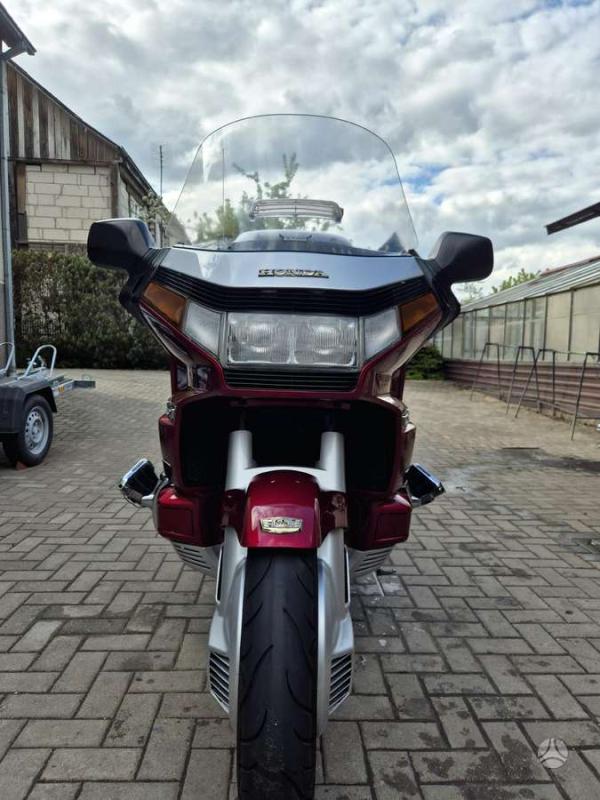 Honda Goldwing 1993 Prienai, ar dzinēja tilpumu 1.50 L un nobraukumu 74 tūkst. km par 4000 €, foto 10 vietnē AUTOMOTO.COM.LV