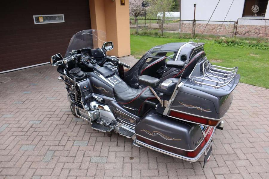 Хонда Goldwing 1993 в Елгава, объемом двигателя 0.00 л и пробегом 95 тыс. км за 13500 €, фото 18 на AUTOMOTO.COM.LV